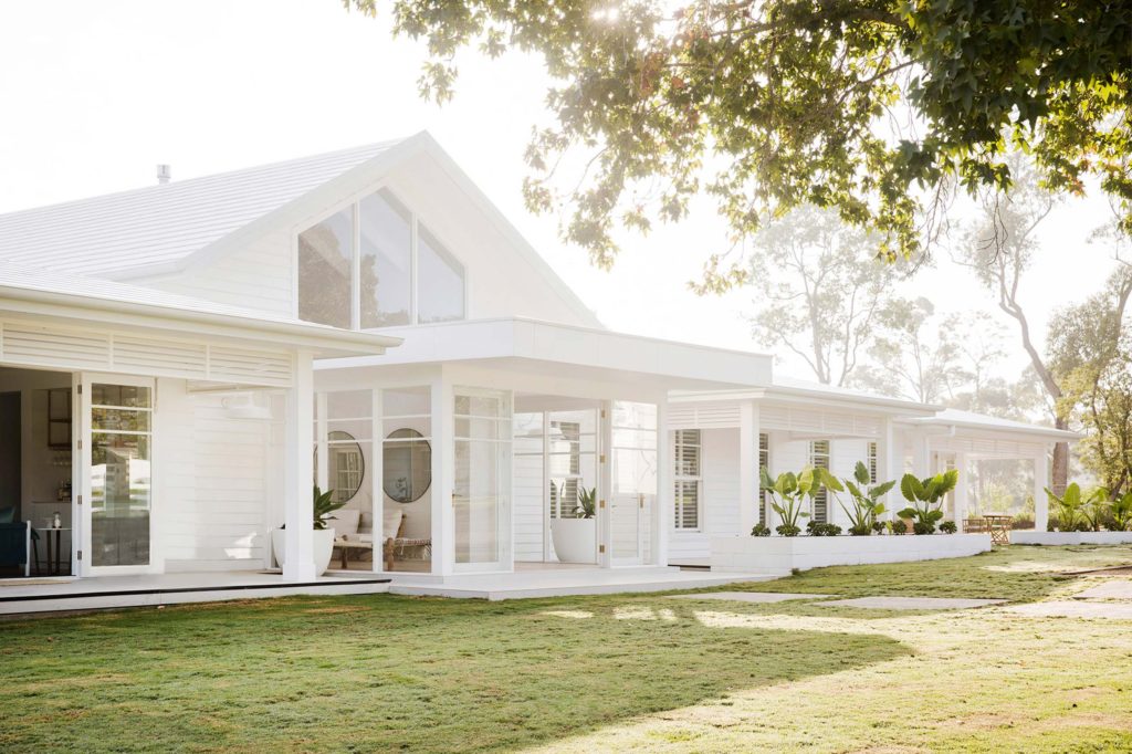Modern Coastal Barn Dream Home in Australia · Haven