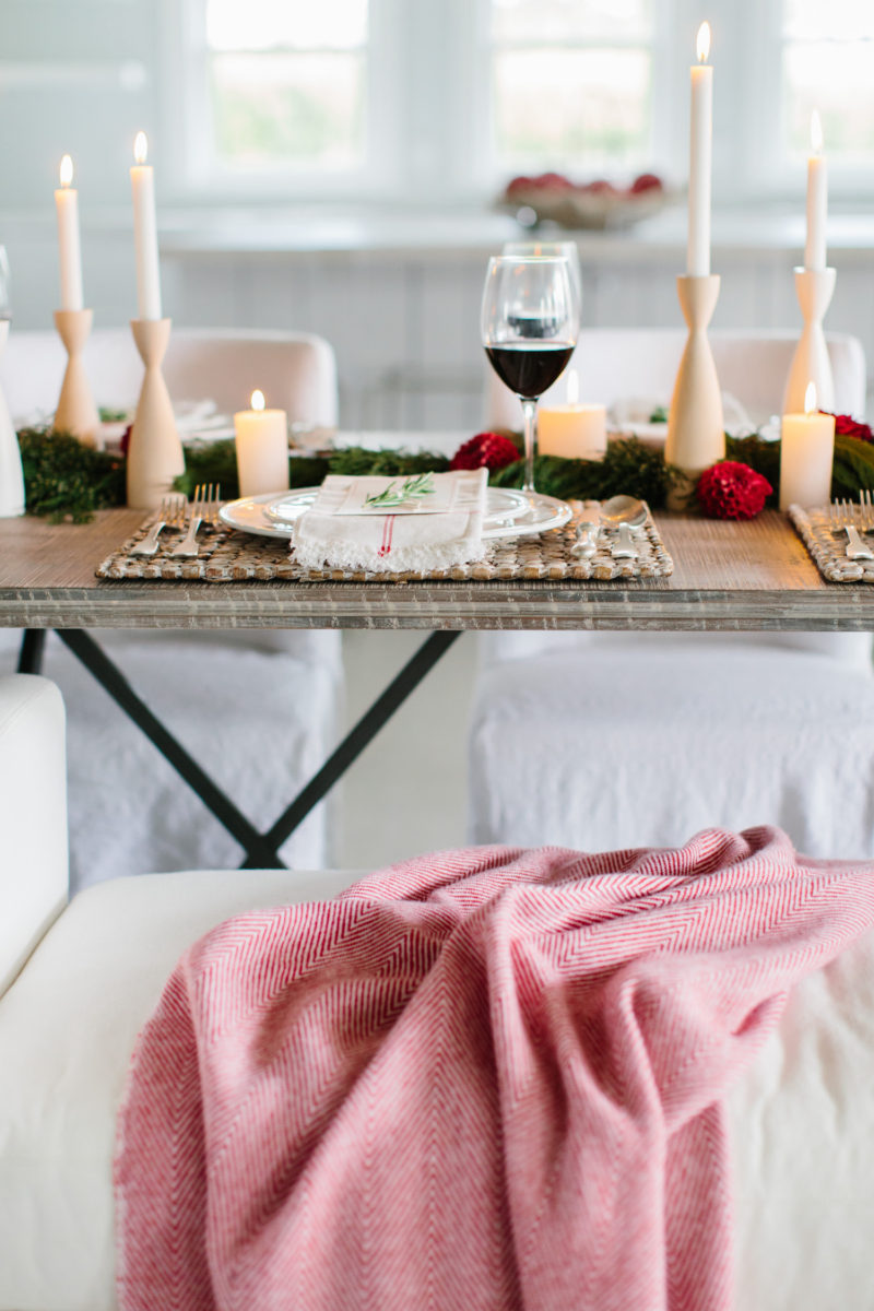 5 Holiday Entertaining Tips for a Cozy & Festive Gathering · Haven