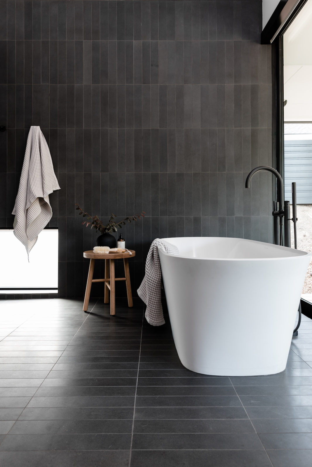 Stephanie Russo Makes Capturing Interiors Look Effortlessly Cool · Haven