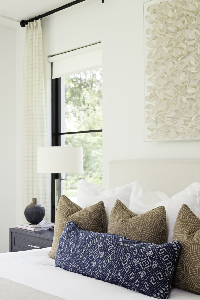 Floor-to-Ceiling Windows In This Florida Home Bring the Outdoors In · Haven