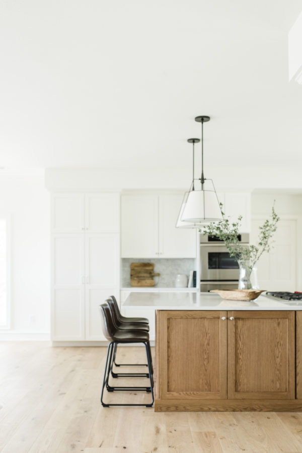 A Transitional Texas Kitchen That Proves Functional Is Beautiful · Haven