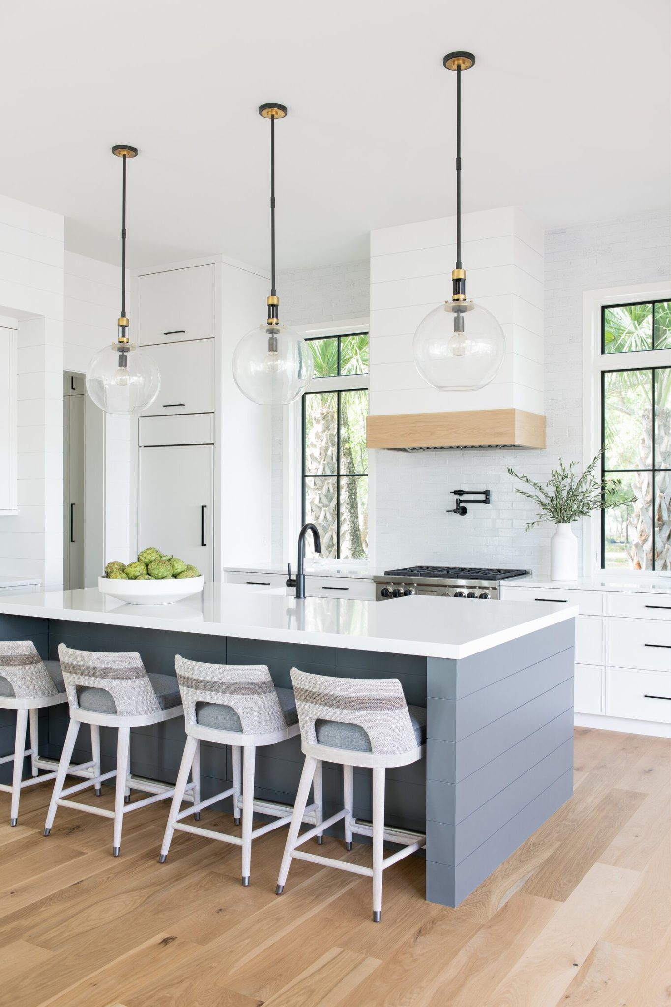 This Modern Treehouse On Daniel Island Hits All The High Notes · Haven