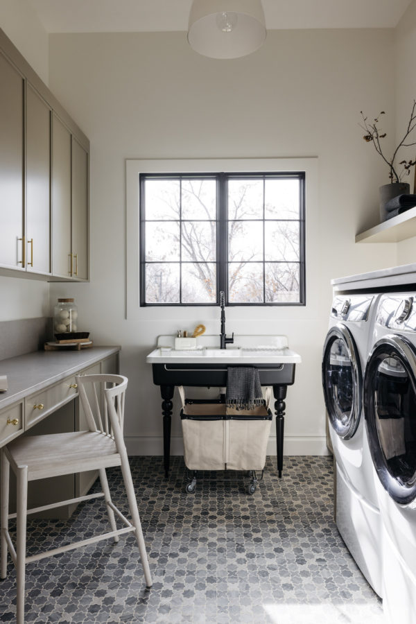 Here Are the Elements to Design an Extravagant Down-to-Earth Home · Haven