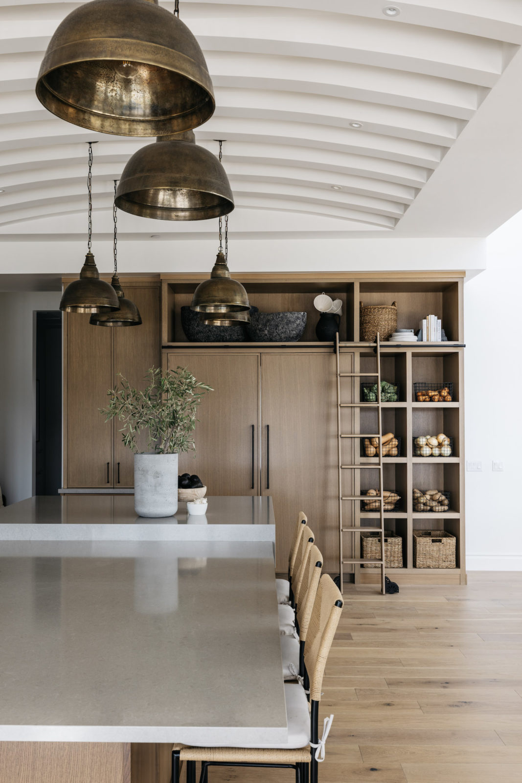 Here Are the Elements to Design an Extravagant Down-to-Earth Home · Haven