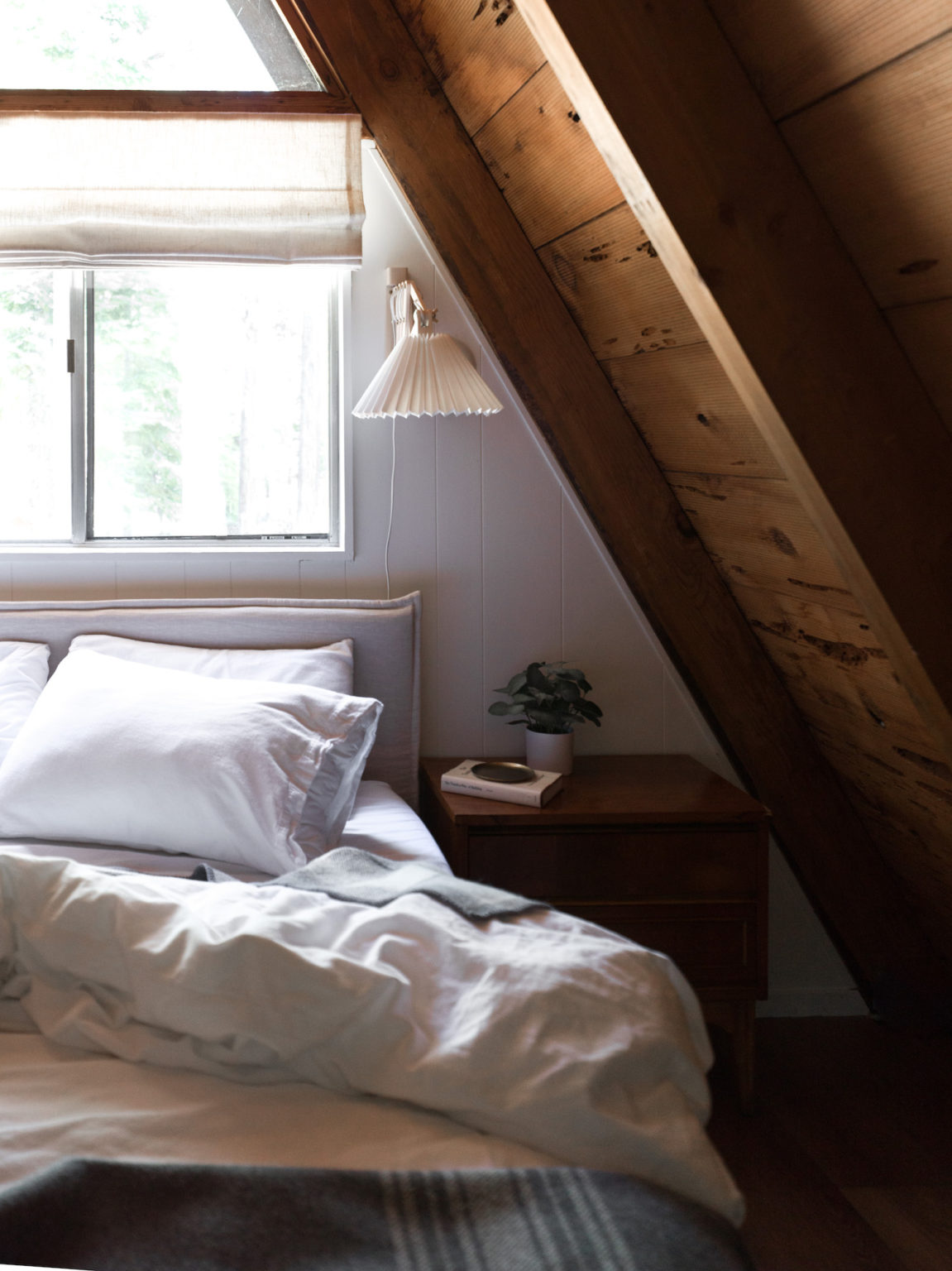 You Can Rent This Rustic Scandi-Style Cabin for Your Next Lake Tahoe ...