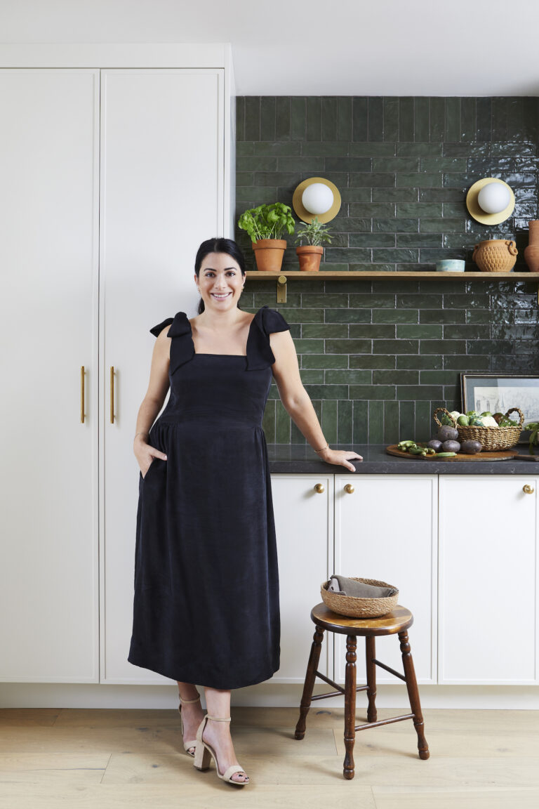 An Earthy Palette Brings Cozy Cabin Vibes to This Toronto Home · Haven