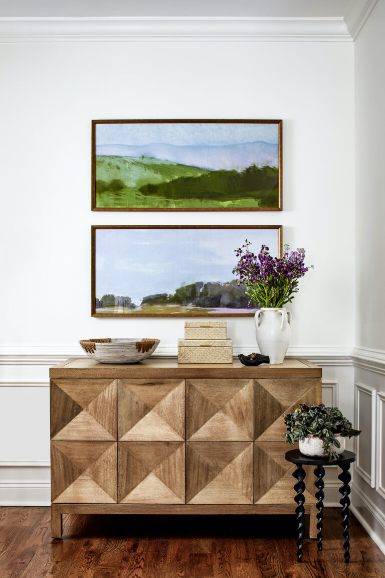 Oak Millwork and Kalahari Quartzite and Bring Warmth to a Transitional ...