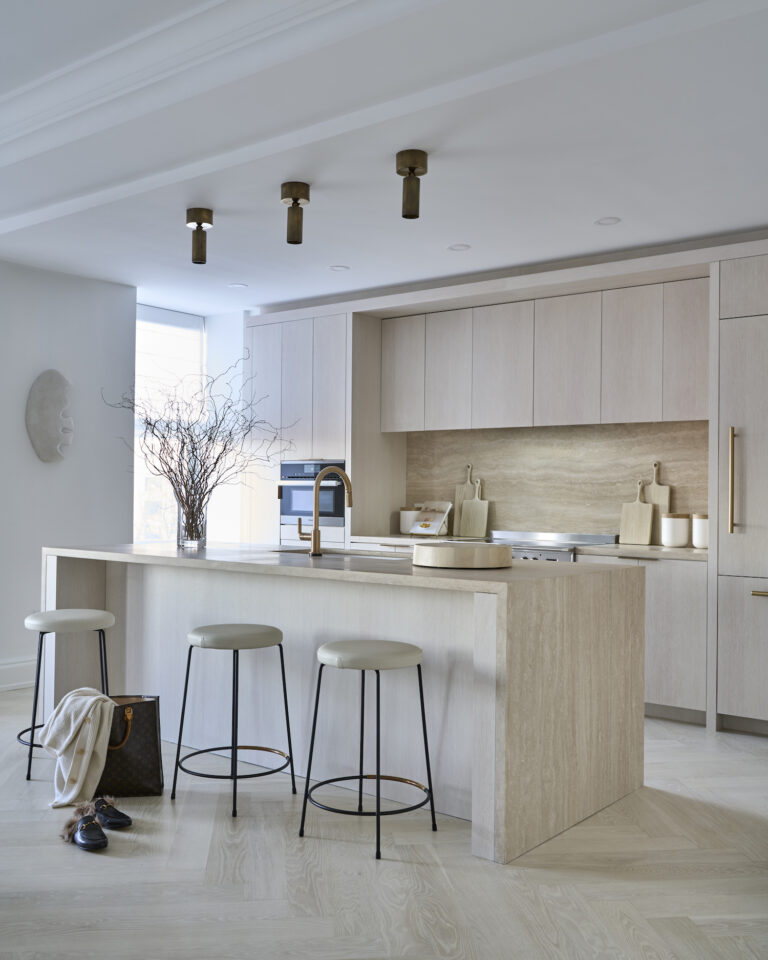 Tour an Elegant NYC Pied-A-Terre Rooted in Organic Minimalism · Haven