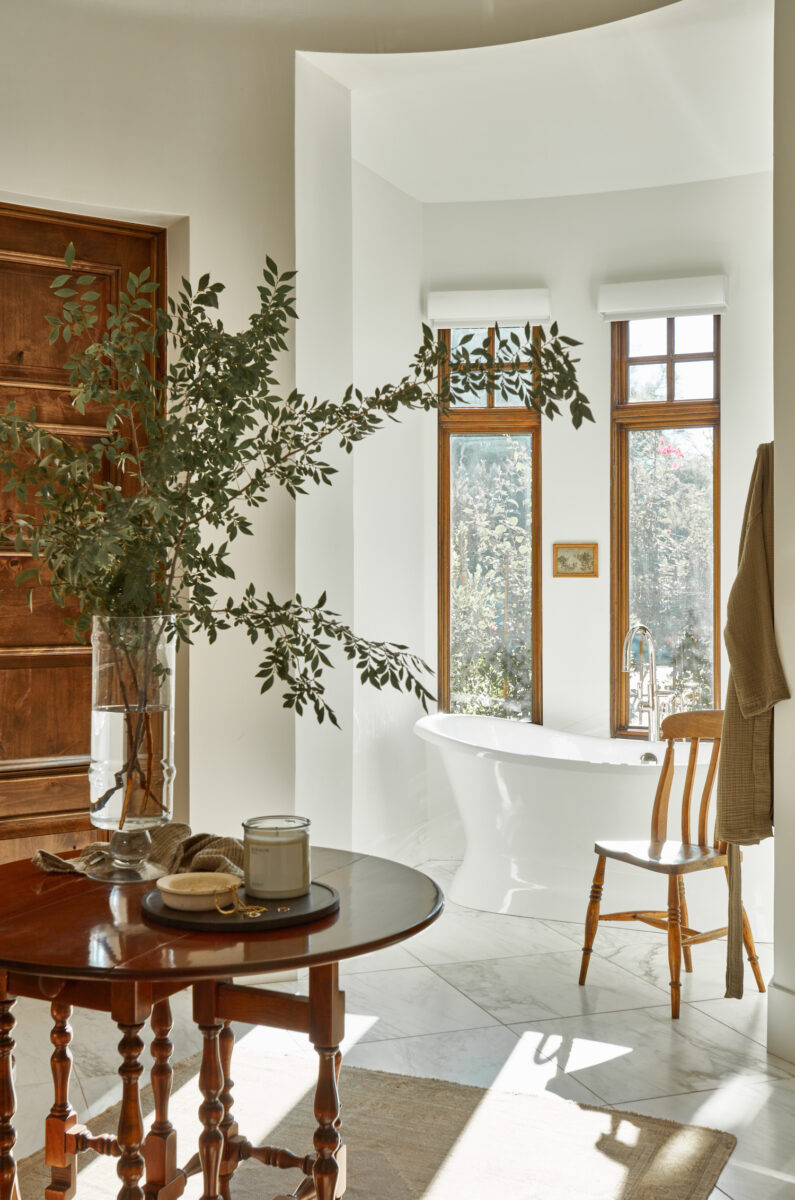 Rustic European Appeal and Transitional Style Add Rich Layers to This ...