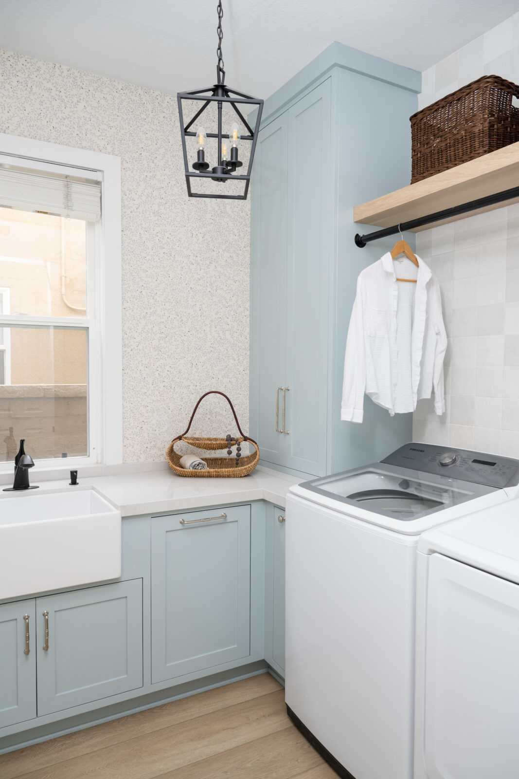 Muted Cut Stone Layers on Subtle Texture in a Neutral Transitional Home ...