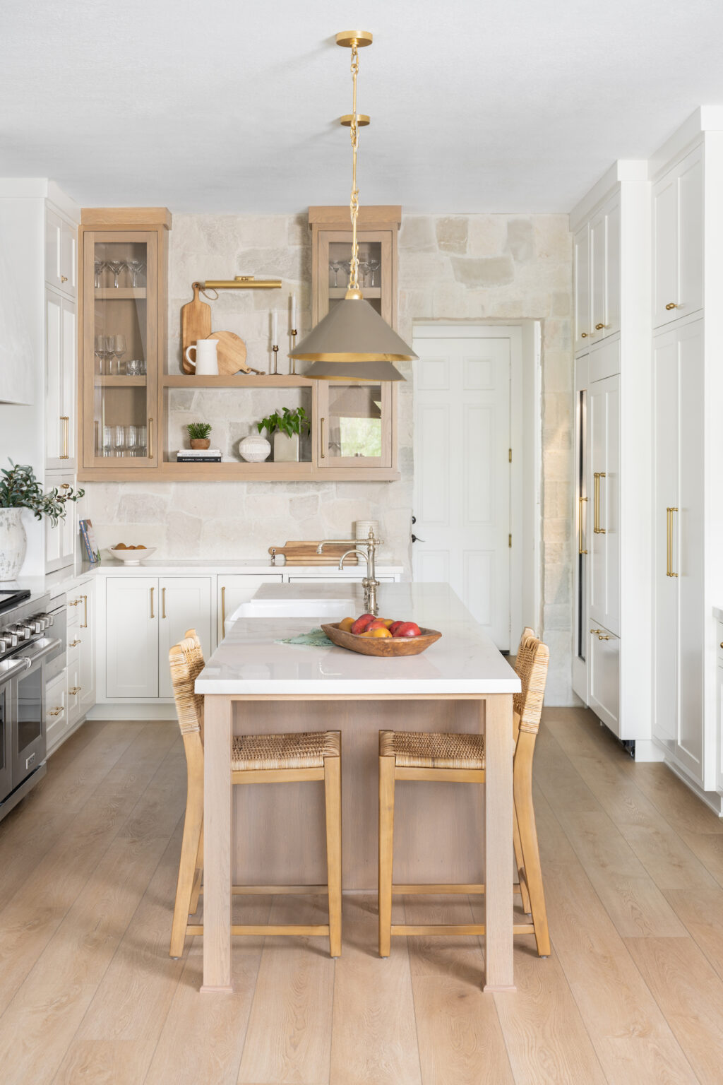 Muted Cut Stone Layers on Subtle Texture in a Neutral Transitional Home ...