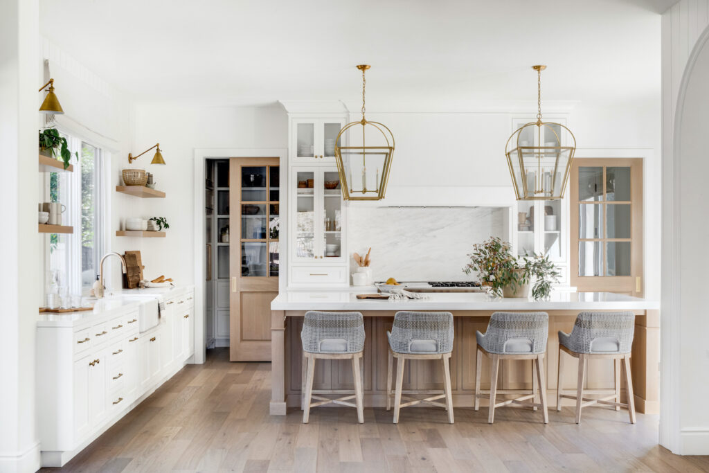 This Rancho Santa Fe Kitchen Has No Refrigerator, and It’s Entirely on ...