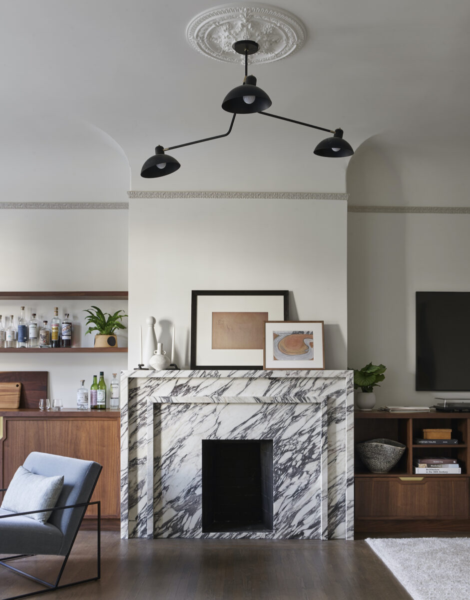 Edwardian Details Are Preserved and Highlighted in This Modern Makeover ...