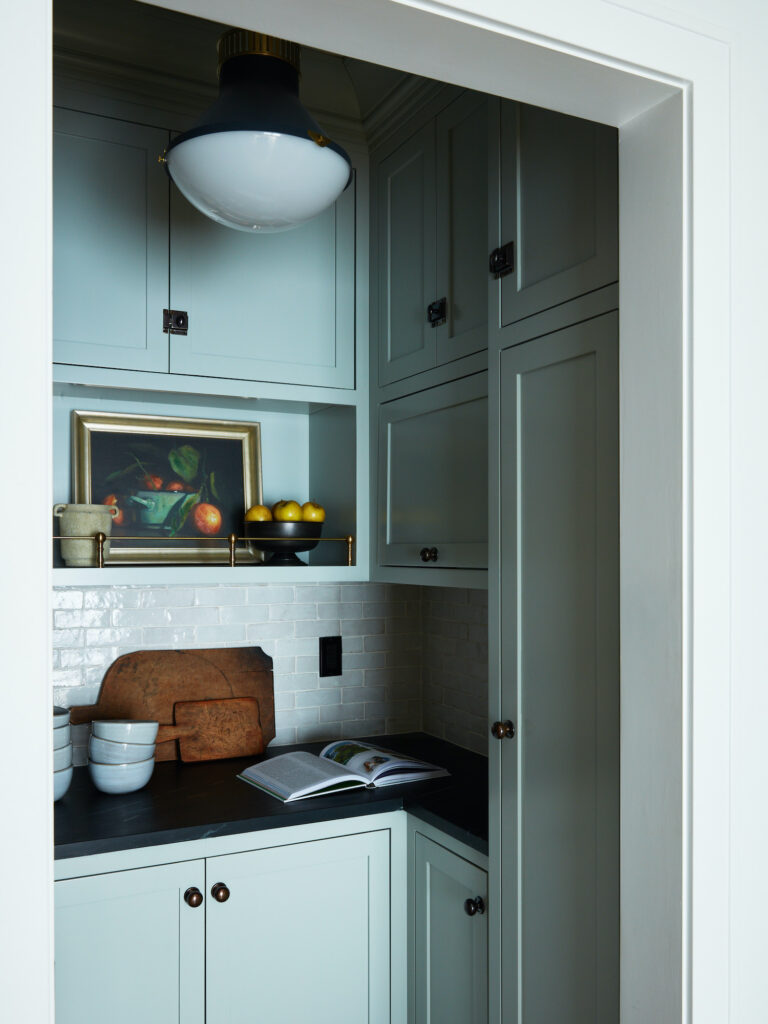 Small Touches of Eclectic Farmhouse Soften This Traditional Colonial ...