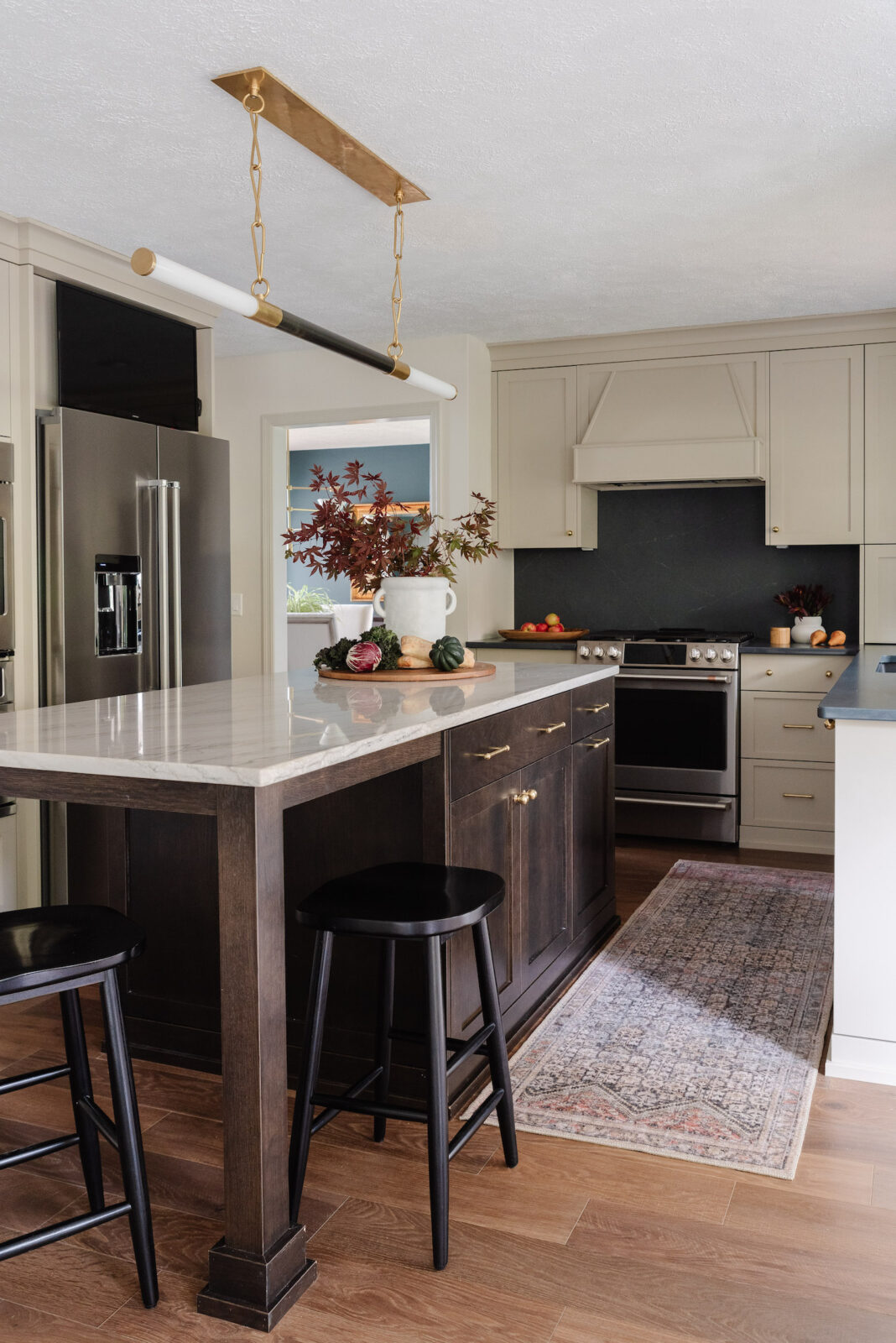 Tour A New-Traditional Kitchen That Celebrates Elevated Everyday Living ...
