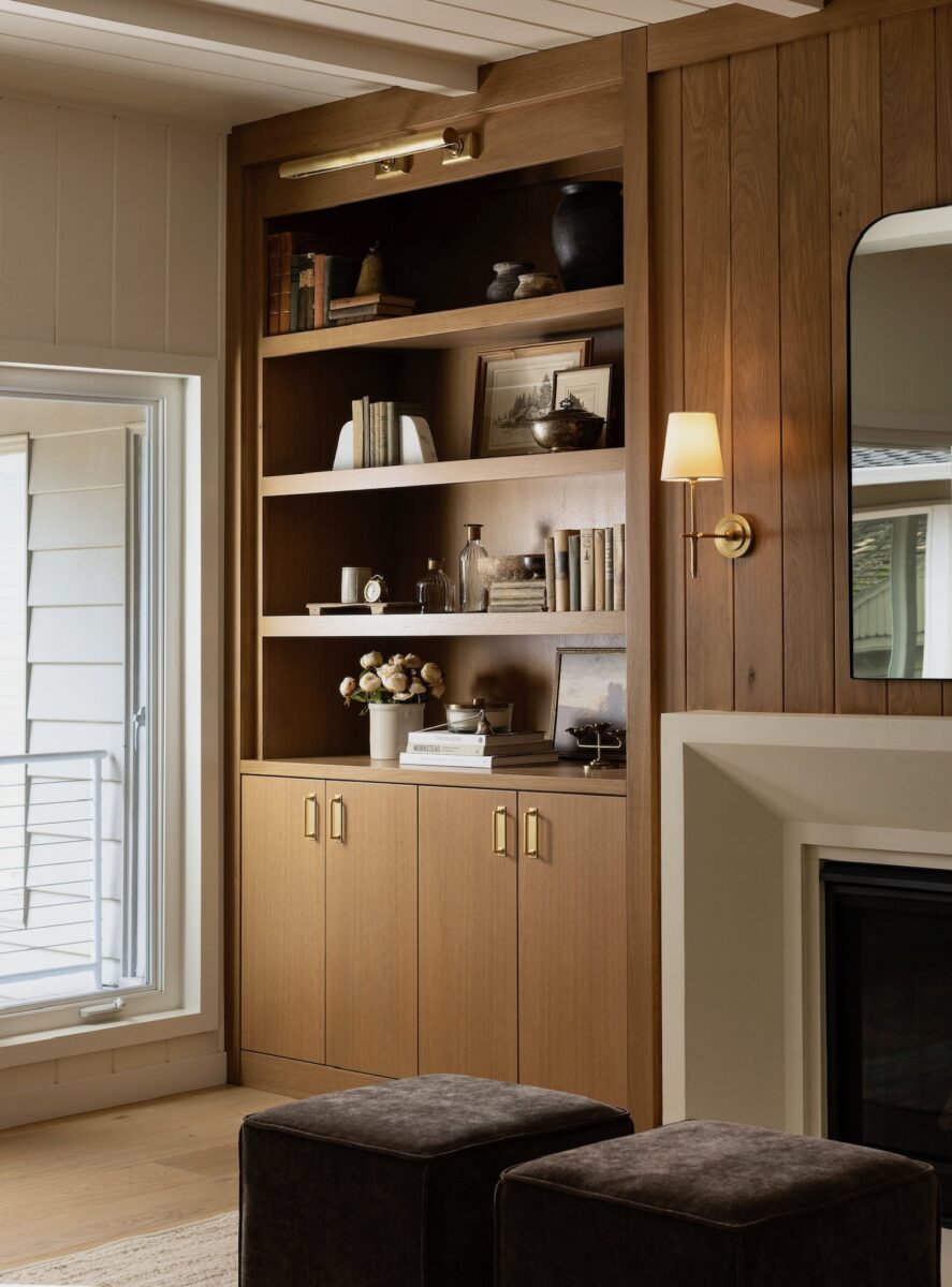 Modern Sophistication Infuses Warmth into a Classic Ranch-Style Home ...