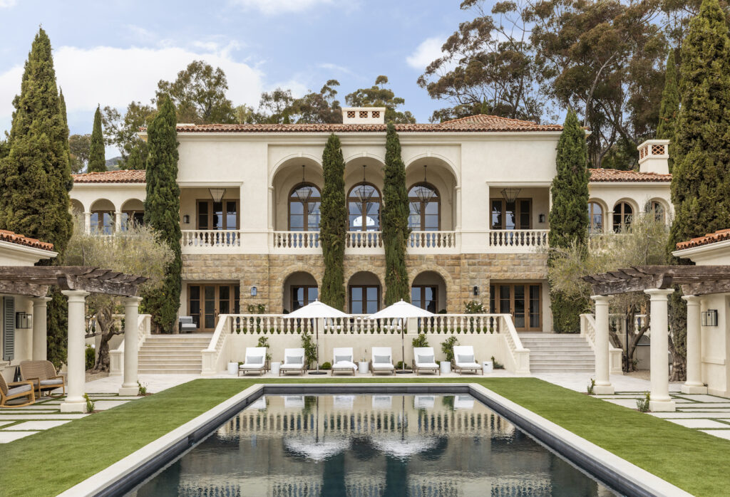 Light, Breezy, and Inviting: The Stunning Revival of an Italian Villa ...
