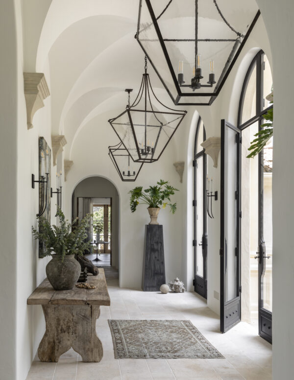 Light, Breezy, and Inviting: The Stunning Revival of an Italian Villa ...