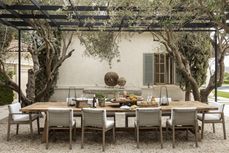 Light, Breezy, and Inviting: The Stunning Revival of an Italian Villa ...