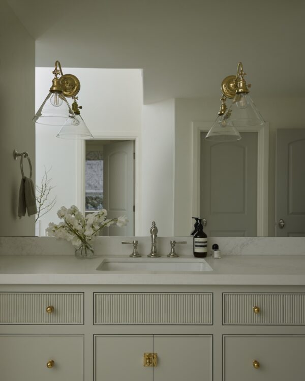 A Thoughtfully Designed Staircase Sets the Tone for This Home’s ...