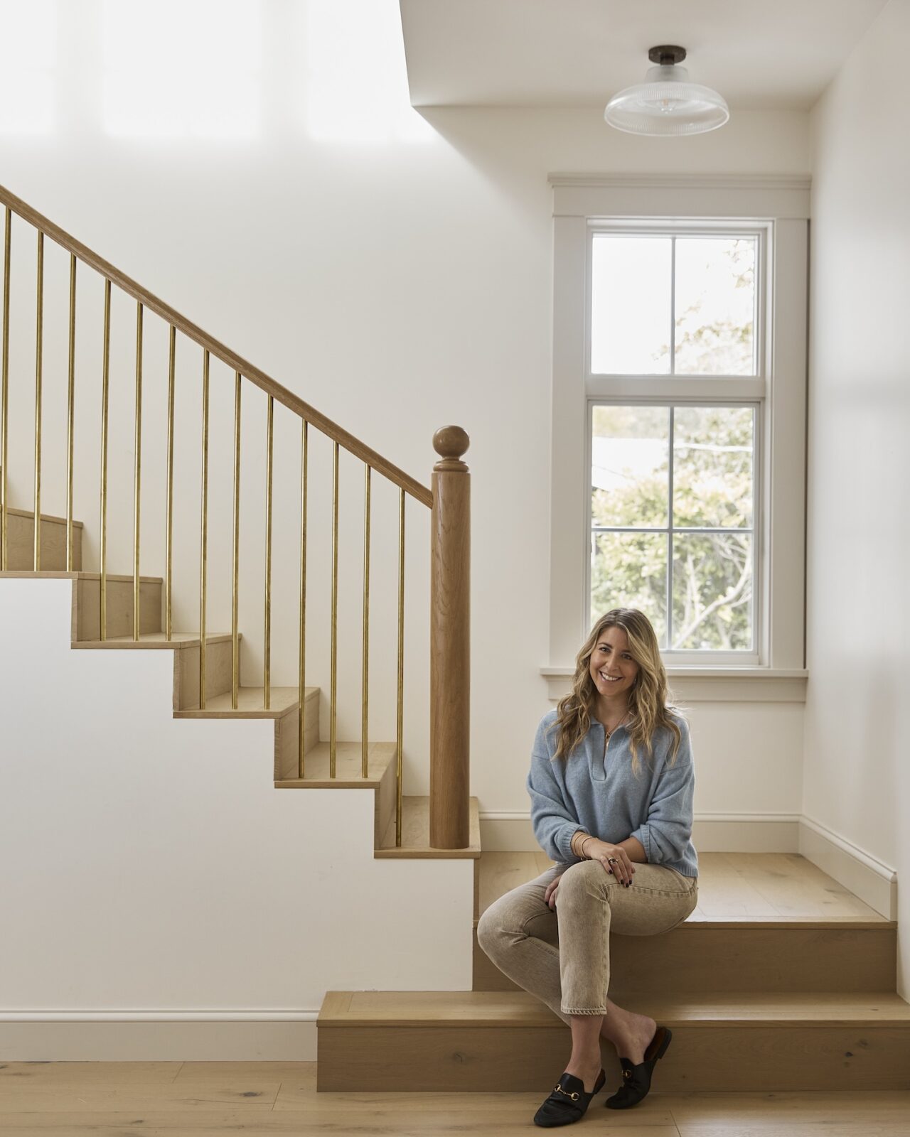 Ashley Montgomery’s Thoughtful Approach to Warm Modern Family Living ...